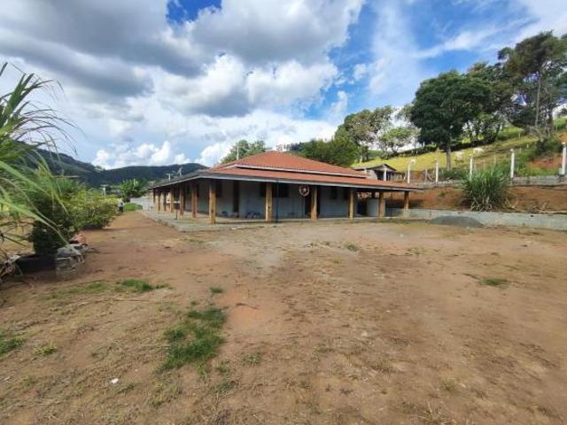 Sítio / Chácara para Venda em Toledo, Paiol da Vargem, 3 dormitórios, 2 banheiros, 2 vagas