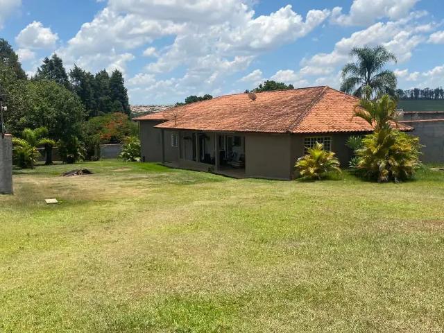 Sítio / Chácara para Venda em Tatuí/SP Área Rural de Tatuí 4 Quartos