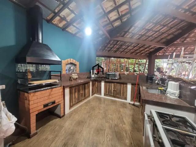 Sítio / Chácara para Venda em Taubaté/SP Barreiro 4 Quartos