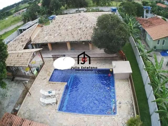 Sítio / Chácara para Venda em Taubaté/SP Chácara Dallas 5 Quartos