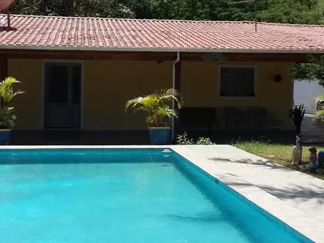 Sítio / Chácara para Venda em Taubaté/SP Granjas Rurais Reunidas São Judas Tadeu 3 Quartos