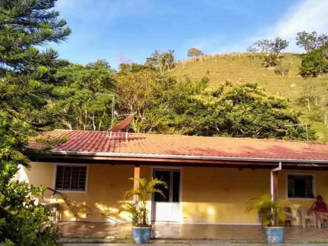 Sítio / Chácara para Venda em Taubaté/SP Granjas Rurais Reunidas São Judas Tadeu 3 Quartos