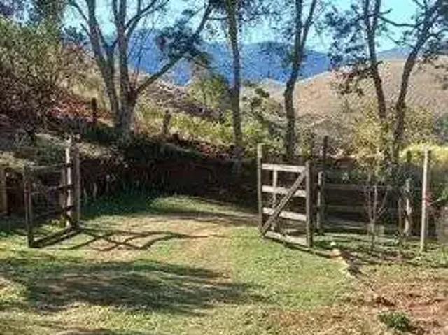 Sítio / Chácara para Venda em Taubaté/SP Jardim Santa Catarina 2 Quartos