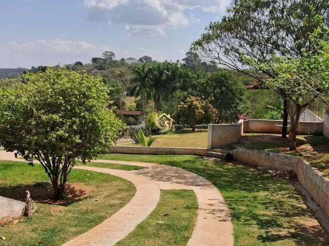 Sítio / Chácara para Venda em Taubaté/SP Loteamento Chácaras Ingrid 3 Quartos