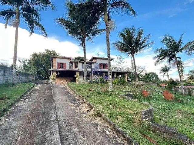 Sítio / Chácara para Venda em Taubaté/SP Loteamento Chácaras Ingrid 3 Quartos