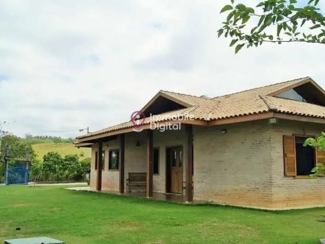 Sítio / Chácara para Venda em Taubaté/SP Piracangaguá 4 Quartos