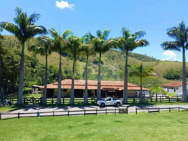 Sítio / Chácara para Venda em Taubaté/SP Registro 2 Quartos