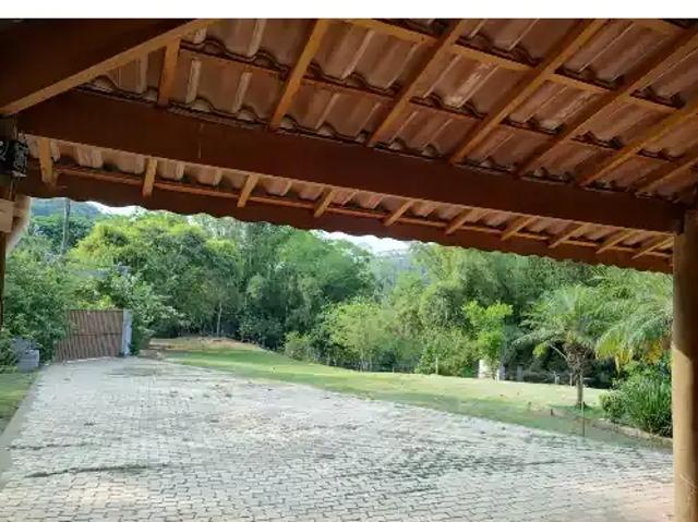 Sítio / Chácara para Venda em Taubaté/SP Registro 5 Quartos