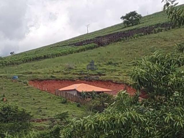 Sítio / Chácara para Venda em Taubaté/SP Zona Rural 2 Quartos