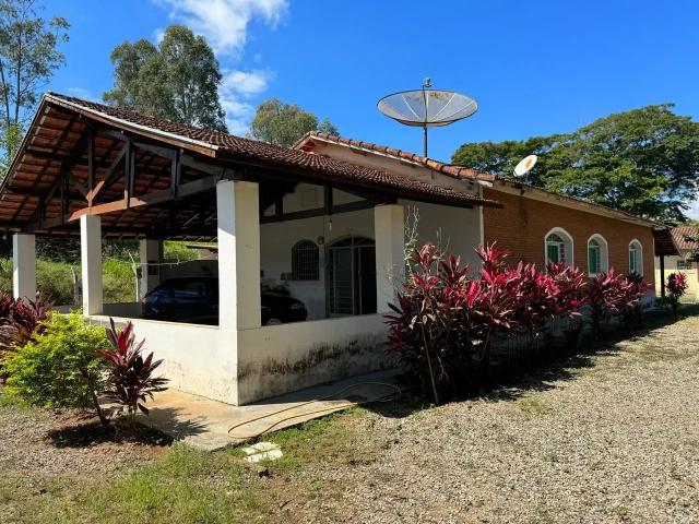 Sítio / Chácara para Venda em Tapiratiba/SP Centro 4 Quartos