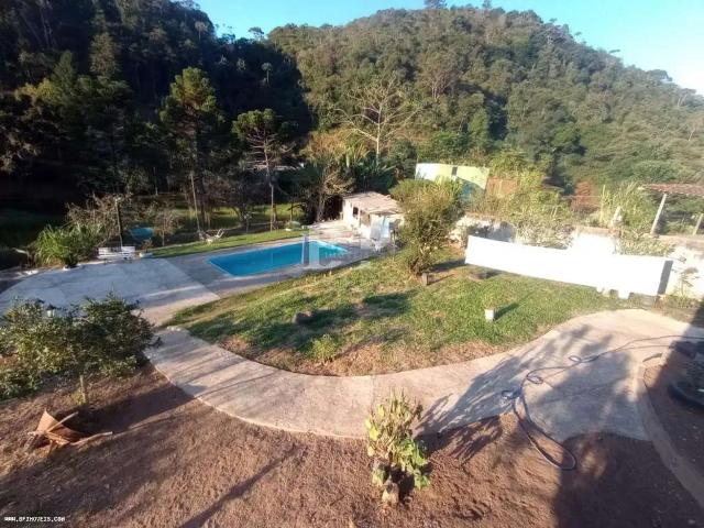 Sítio / Chácara para Venda em Teresópolis/RJ Albuquerque 4 Quartos