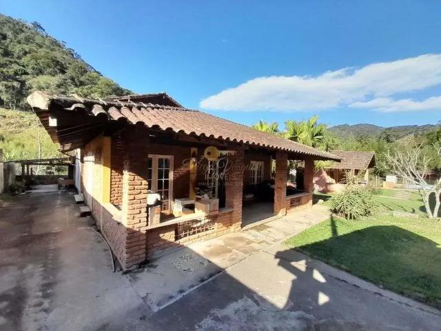 Sítio / Chácara para Venda em Teresópolis/RJ Córrego das Pedras 4 Quartos