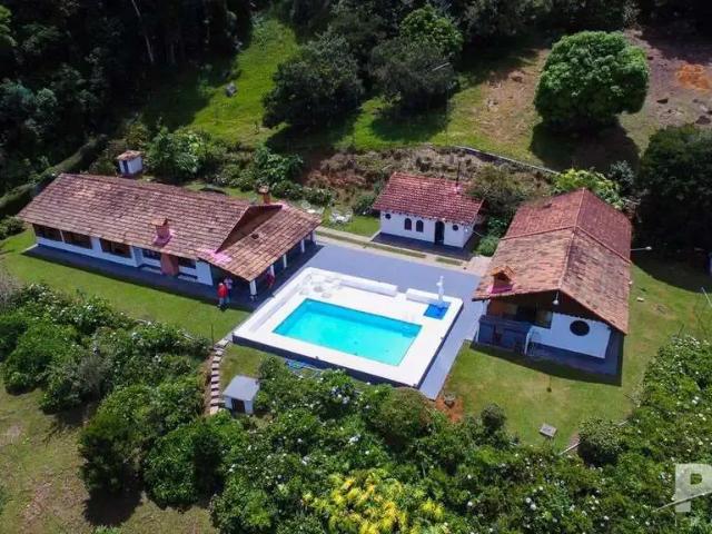Sítio / Chácara para Venda em Teresópolis/RJ Sebastiana 6 Quartos