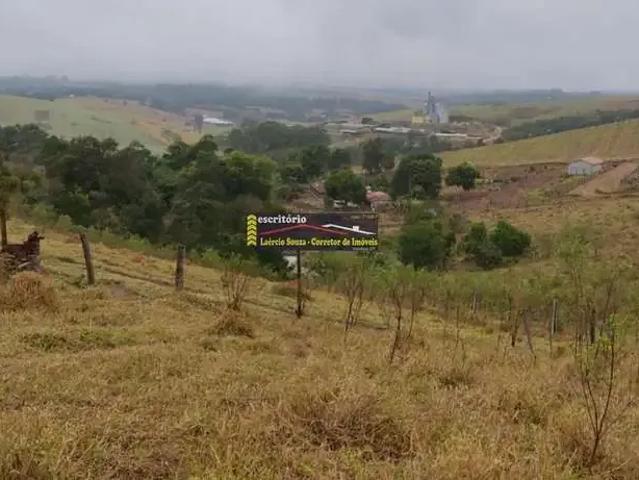 Sítio / Chácara para Venda em Tuiuti/SP Passa Três 2 Quartos