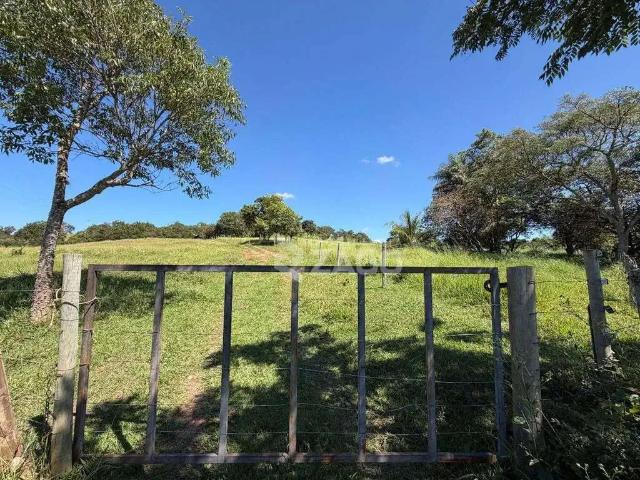 Sítio / Chácara para Venda em Uberaba/MG Área Rural de Uberaba 2 Quartos