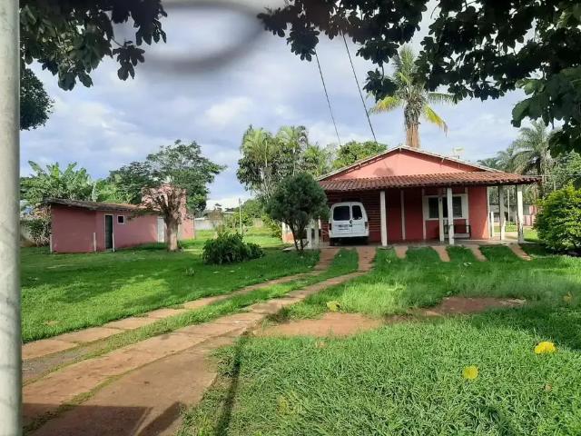 Sítio / Chácara para Venda em Uberlândia/MG Morada do Sol 4 Quartos