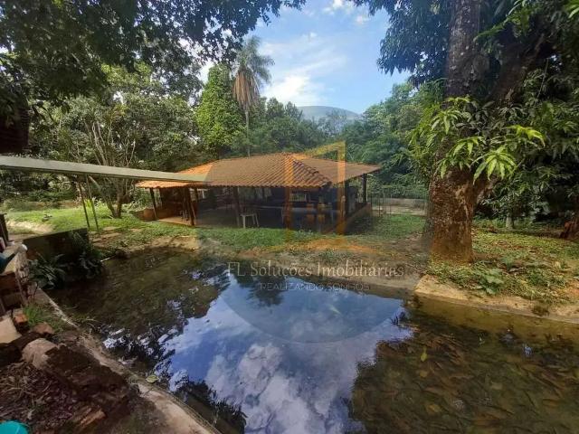 Sítio / Chácara para Venda em Uberlândia/MG Morada dos Pássaros 3 Quartos