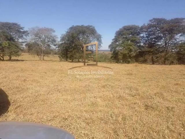 Sítio / Chácara para Venda em Uberlândia/MG Morada dos Pássaros