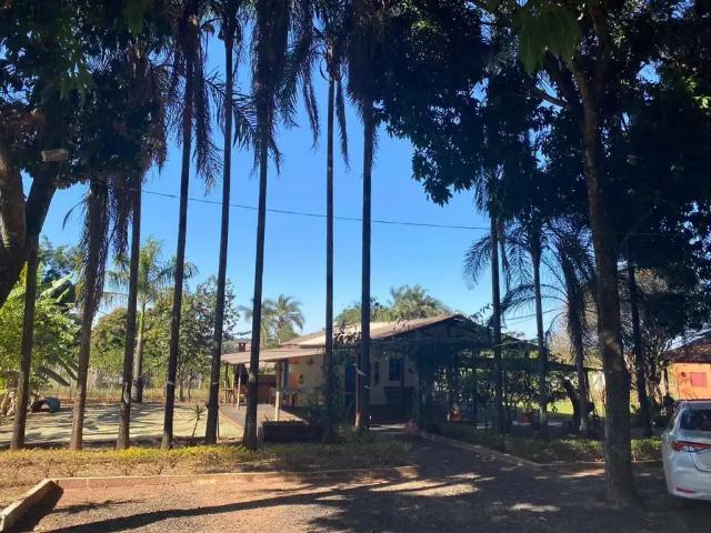 Sítio / Chácara para Venda em Uberlândia/MG Área Rural de Uberlândia 4 Quartos