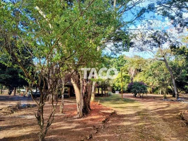 Sítio / Chácara para Venda em Uberlândia/MG Chácara Panorama 3 Quartos