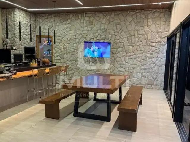 Sítio / Chácara para Venda em Uberlândia/MG Chácaras Eldorado 3 Quartos