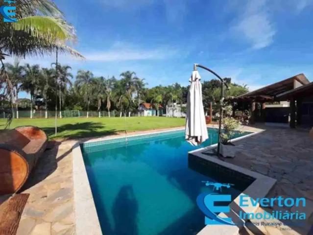 Sítio / Chácara para Venda em Uberlândia/MG Chácaras Eldorado 3 Quartos