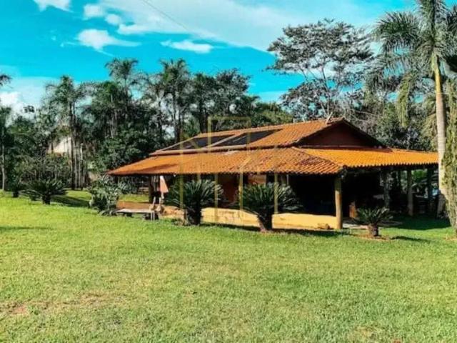 Sítio / Chácara para Venda em Uberlândia/MG Chácaras Eldorado 3 Quartos