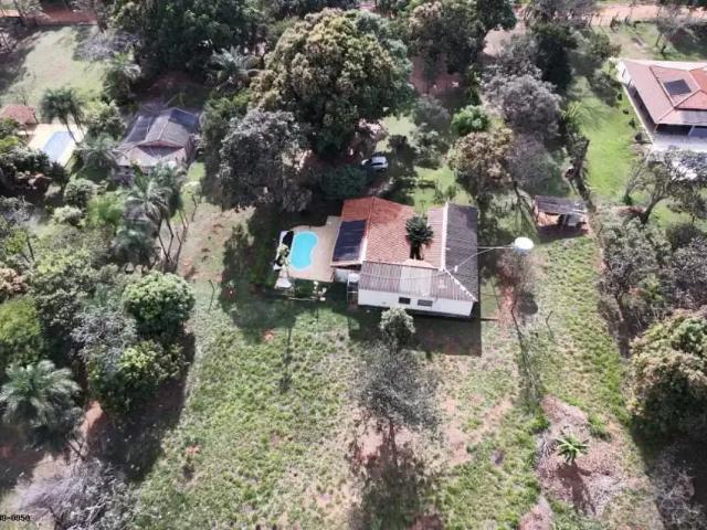 Sítio / Chácara para Venda em Uberlândia/MG Chácaras Eldorado 3 Quartos
