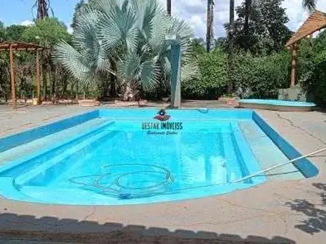 Sítio / Chácara para Venda em Uberlândia/MG Jockey Camping 4 Quartos