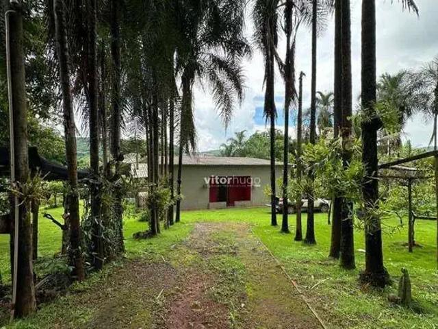 Sítio / Chácara para Venda em Uberlândia/MG Represa de Miranda 4 Quartos