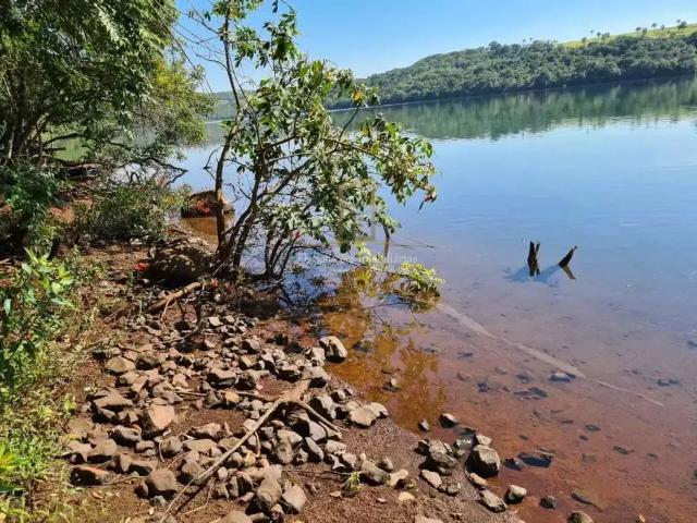 Sítio / Chácara para Venda em Uberlândia/MG Represa de Miranda