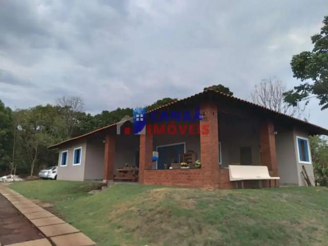 Sítio / Chácara para Venda em Uberlândia/MG Tapuirama 3 Quartos
