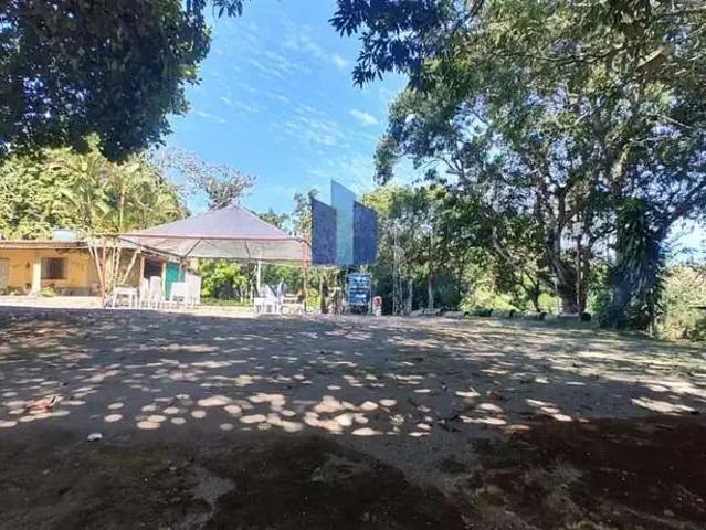 Sítio / Chácara para Venda em Volta Redonda/RJ Casa de Pedra 2 Quartos