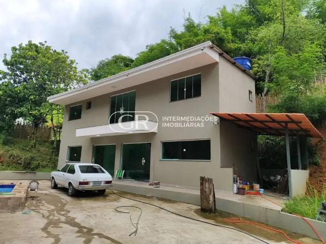 Sítio / Chácara para Venda em Volta Redonda/RJ Retiro 4 Quartos