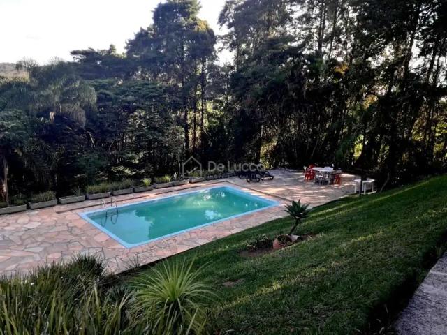 Sítio / Chácara para Venda em Valinhos/SP Chácaras Alpina 4 Quartos