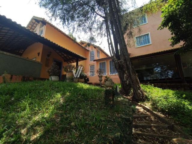 Sítio / Chácara para Venda em Valinhos/SP Parque Nova Suíça 3 Quartos