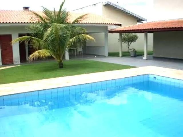 Sítio / Chácara para Venda em Vinhedo/SP Altos do Morumbi 4 Quartos