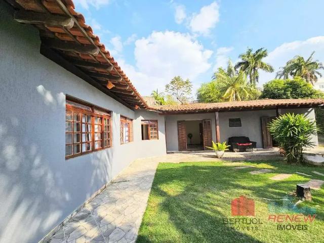 Sítio / Chácara para Venda em Vinhedo/SP Cachoeira 2 Quartos