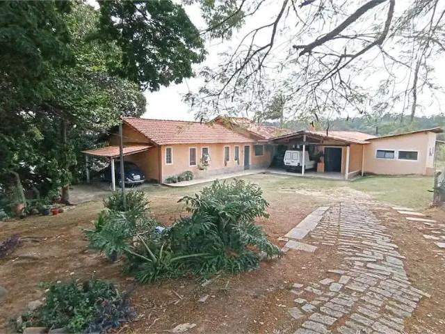 Sítio / Chácara para Venda em Vinhedo/SP Centro 3 Quartos