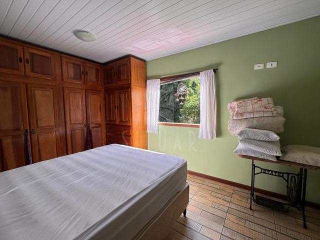 Sítio charmoso com natureza e potencial produtivo