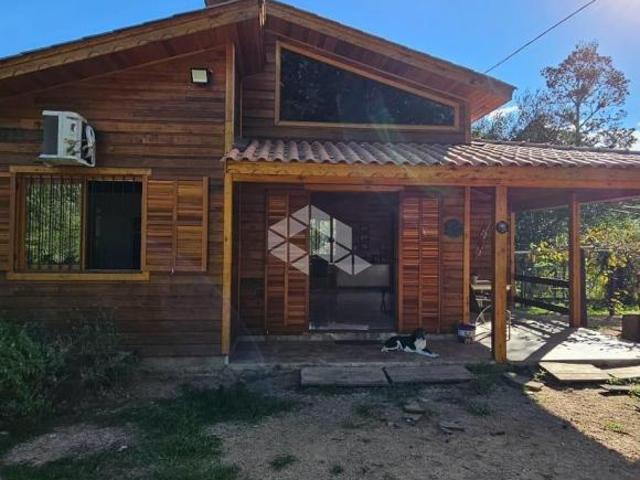 Sítio com 3.000 m² com lindo/novo Chalé em madeira rústica para venda em Belém Velho Porto Alegre