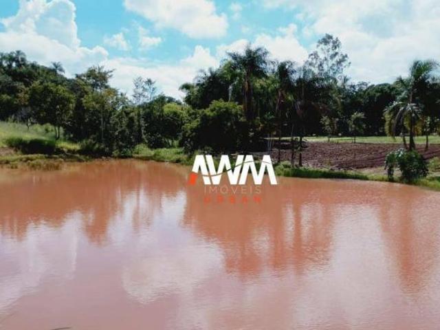 Sítio com 3 dormitórios à venda, 18496 m² por R$ 2.150.000,00 Centro Abadia de Goiás/GO