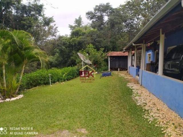 Sítio com 3 dormitórios à venda, 10000 m² por R$ 865.000,00 Granjas Rurais Reunidas Taubaté/SP