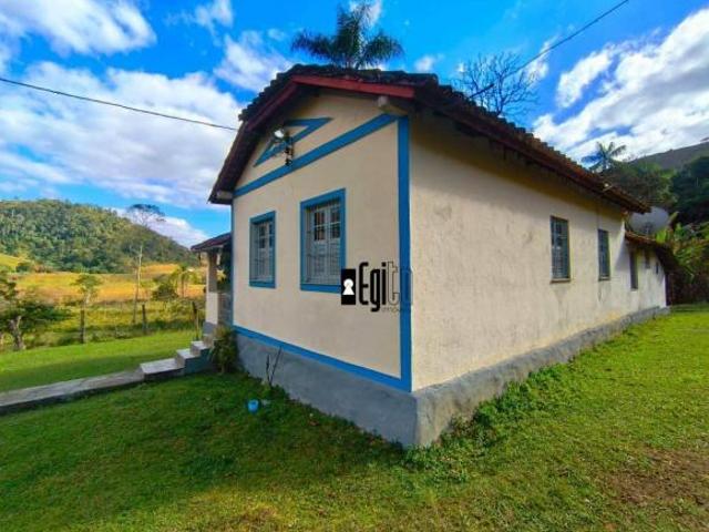 Sítio com 3 dormitórios à venda, 138000 m² por R$ 670.000,00 Barreira do Triunfo Juiz de Fora/MG