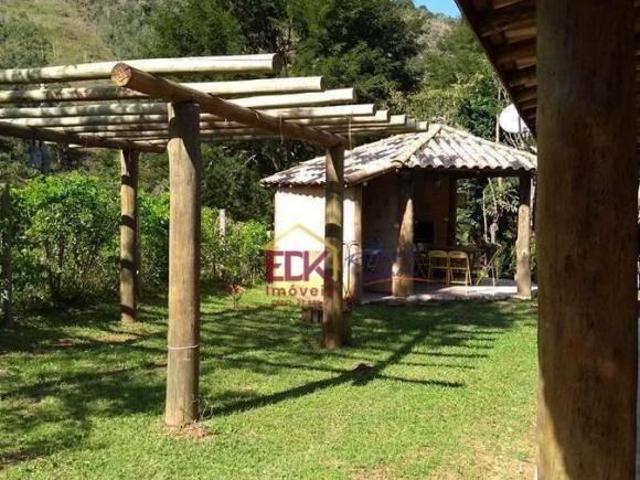 Sítio com 3 dormitórios à venda, 40000 m² por R$ 1.700.000,00 Roncador São Francisco Xavier/SP