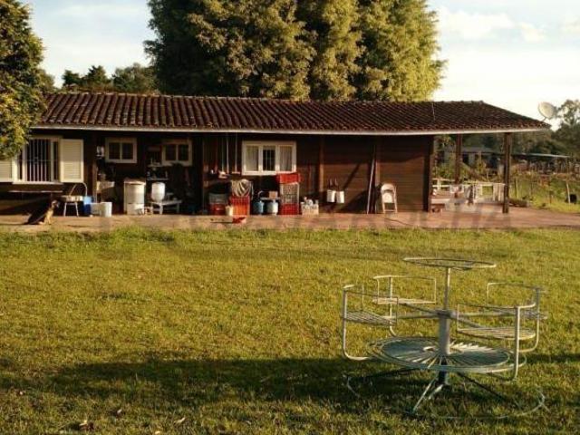 Sítio com 3 dormitórios à venda, 60500 m² por R$ 1.200.000,00 Ribeirão Bonito de Cima Piedade/SP