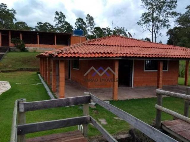 Sítio com 3 dormitórios à venda, 96800 m² por R$ 1.600.000,00 Campo Largo Jarinu/SP