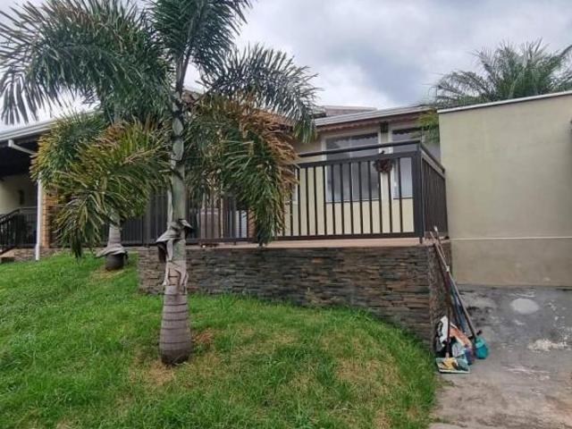 SITIO COM 03 CASAS SUÍTES, PISCINA, LAGO, POMAR EM ITUPEVA/SP