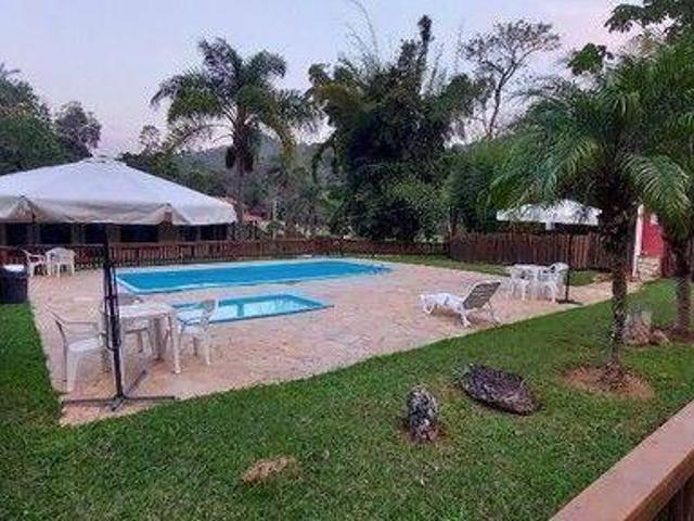 Sítio com 12 dormitórios à venda, 267000 m² por R$ 5.400.000 Freguesia da Escada Guararema/SP