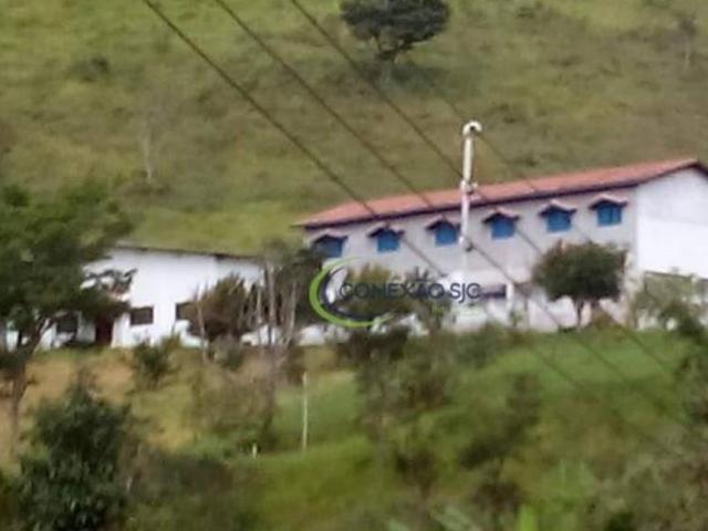 Sítio com 15 dormitórios à venda, 44000 m² por R$ 1.600.000,00 São Benedito Monteiro Lobato/SP
